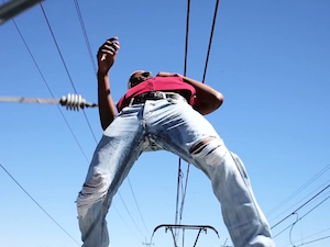 Video of the Week - Train Surfing In Africa - The Beast